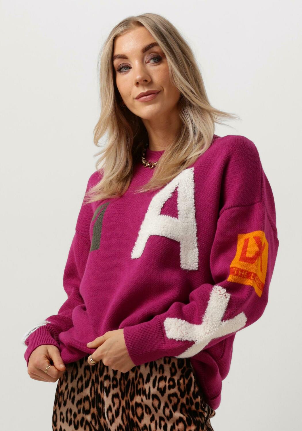 Bordeaux ALIX THE LABEL Trui LADIES KNITTED ART WORK PULLOVER | Omoda