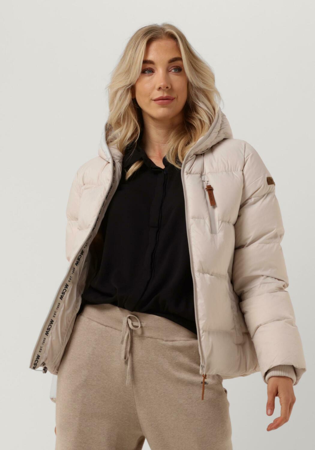 Witte MOSCOW Gewatteerde jas OGMUNDA | Omoda