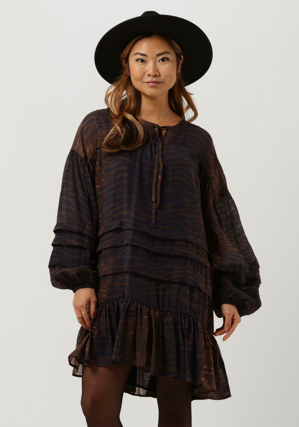 Bruine FREEBIRD Mini jurk PEPPER DRESS | Omoda