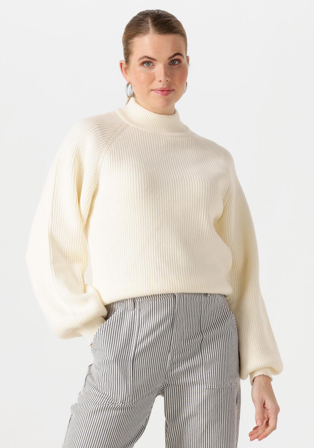 Witte MOVES Coltrui CASINNA JUMPER 1868 | Omoda
