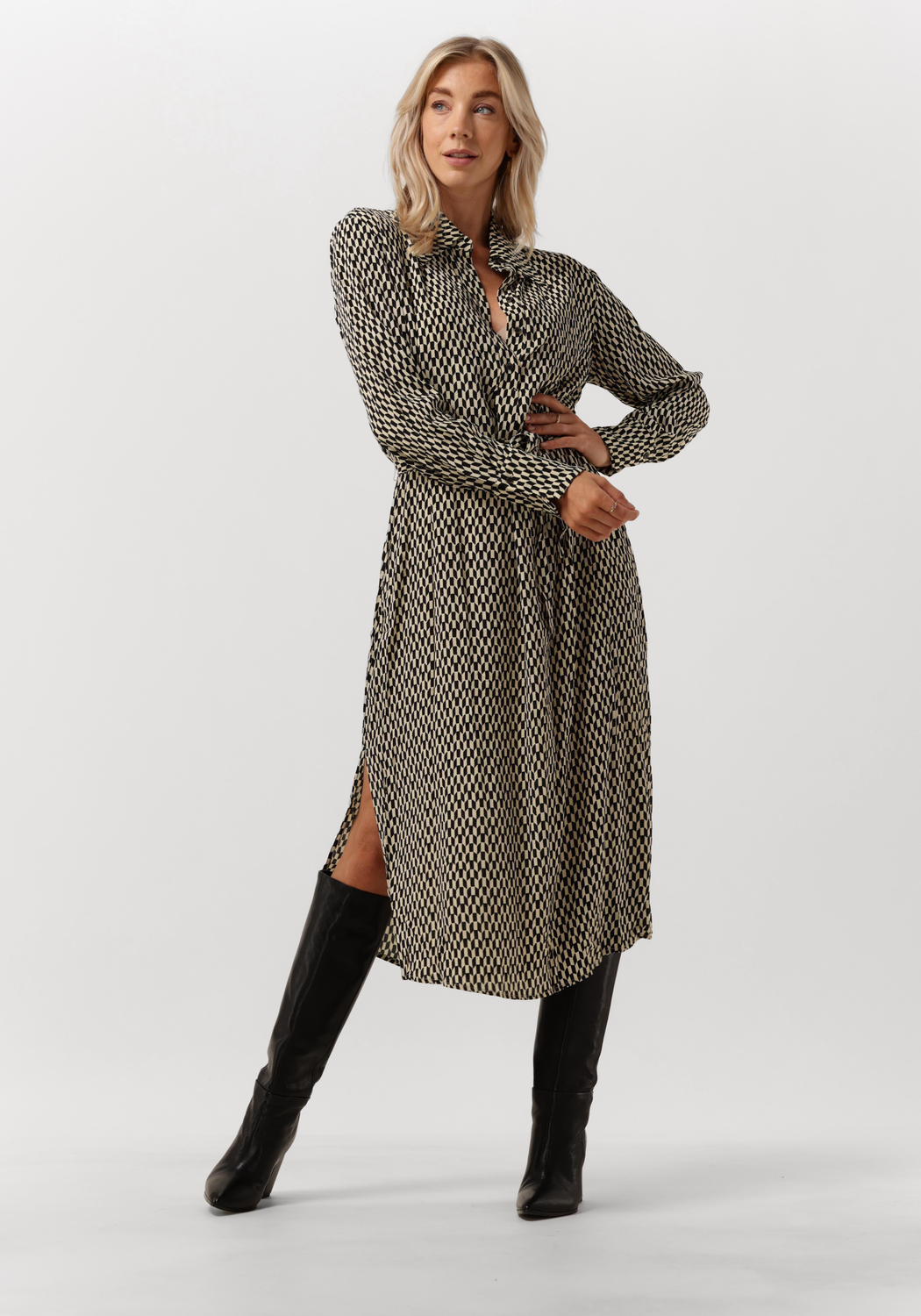 Bruine MINUS Mini jurk LASINA SHIRTDRESS 3 | Omoda